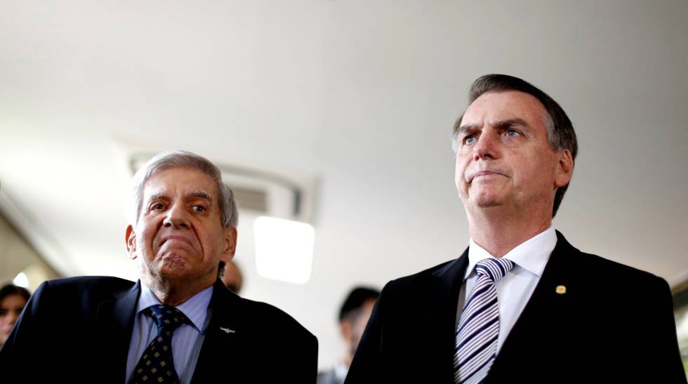 Depois dos abacates, Bolsonaro propõe bijuteria de nióbio - Jornal GGN