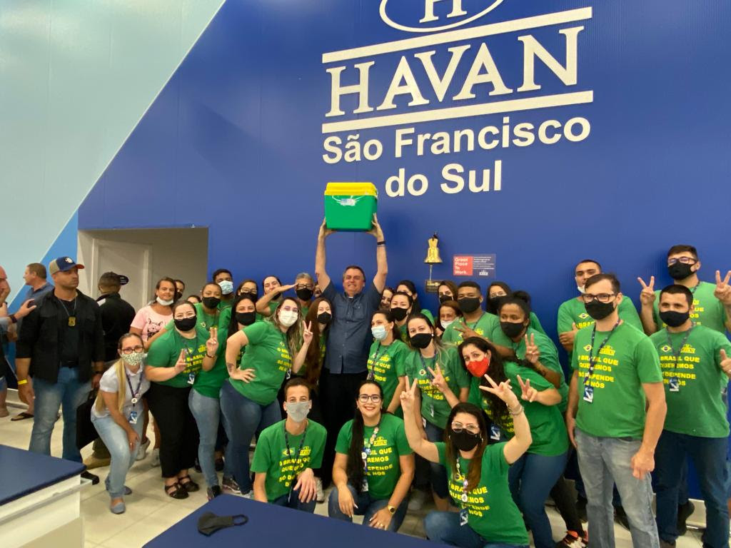 Bolsonaro pausa dias de praia para visitar não a Bahia, mas loja da ...