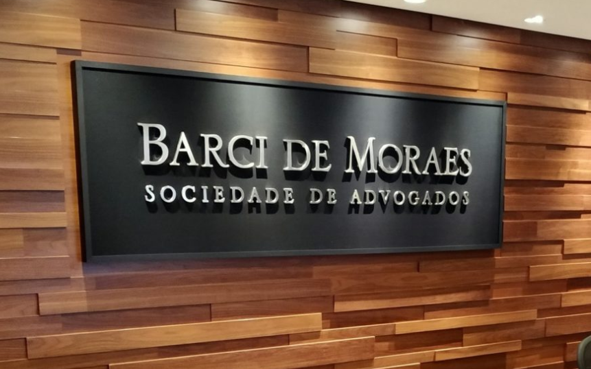Escritório de esposa de Moraes detalha consultoria ao Banco Master